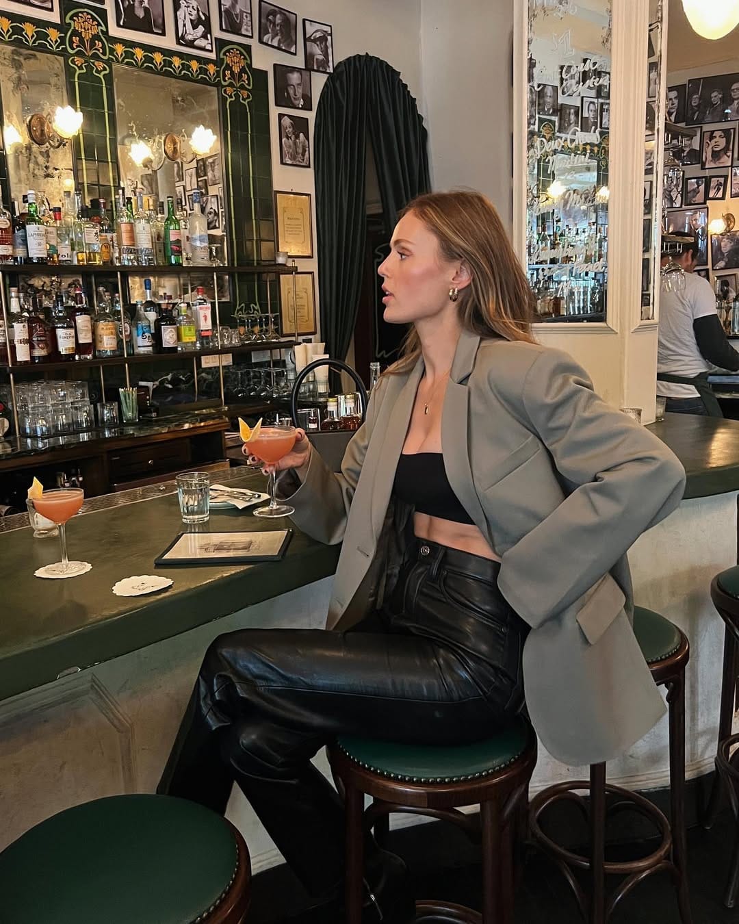 30 Classy First Date Outfits That Make a Lasting Impression - Lux Luna