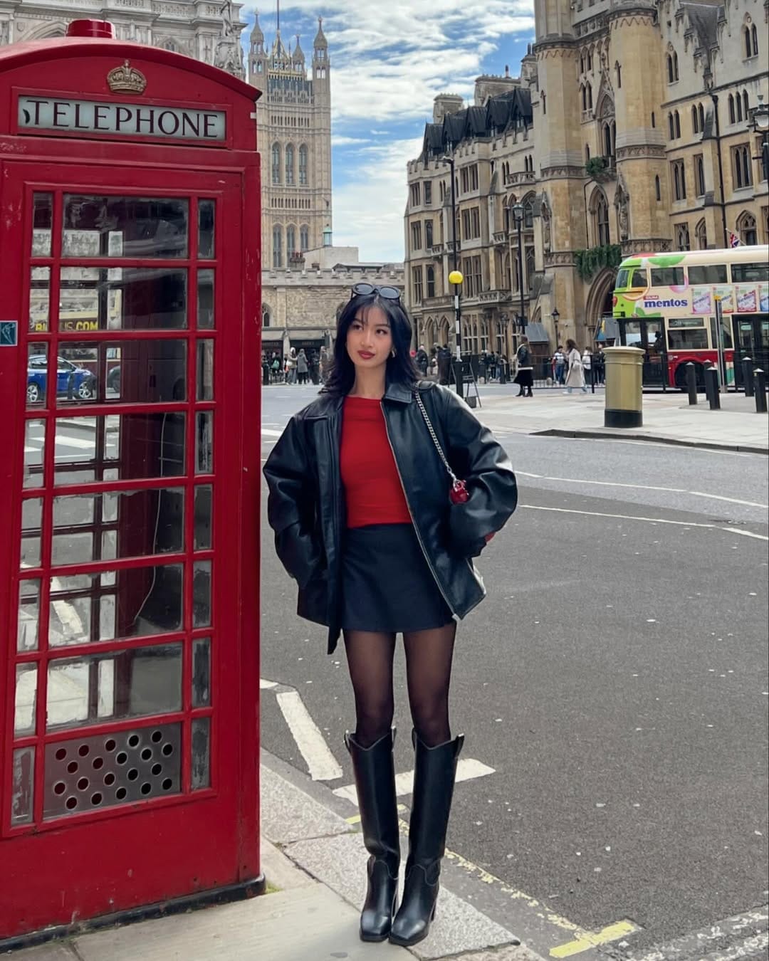 30 Classy First Date Outfits That Make a Lasting Impression - Lux Luna